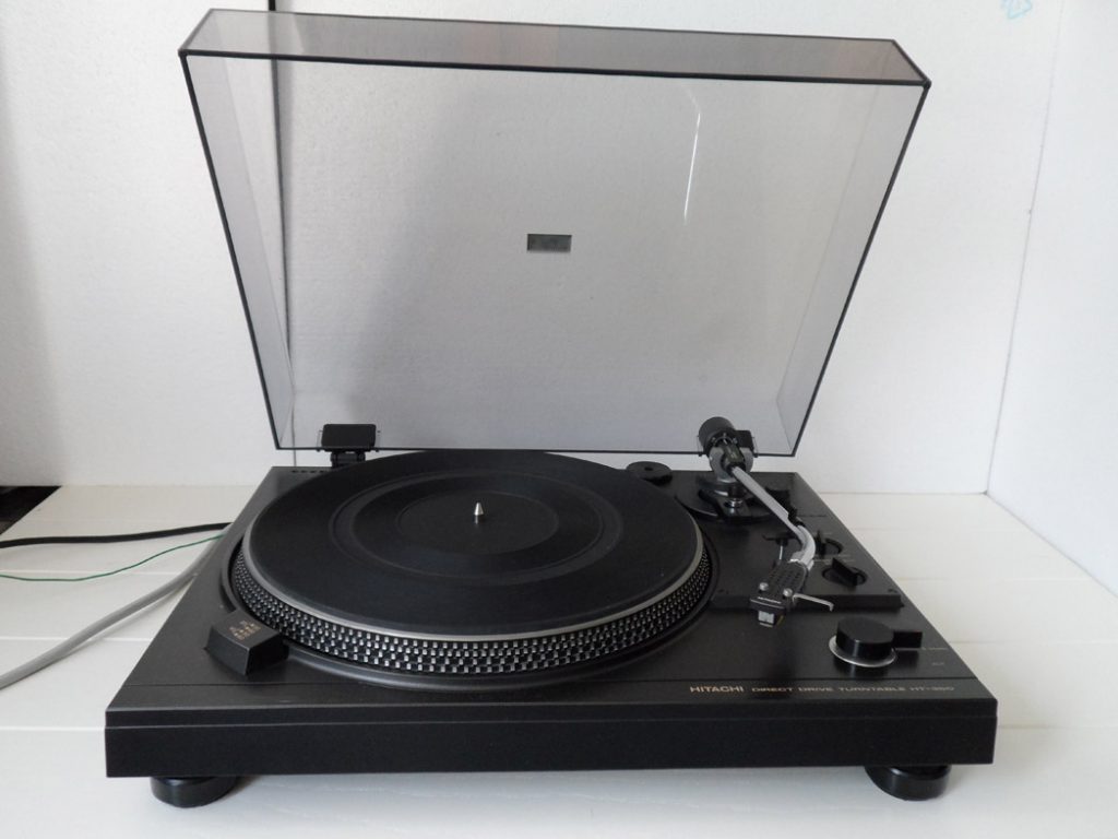 Hitachi HT-350 Direct Drive Turntable (Speed issues) – YBA Audio