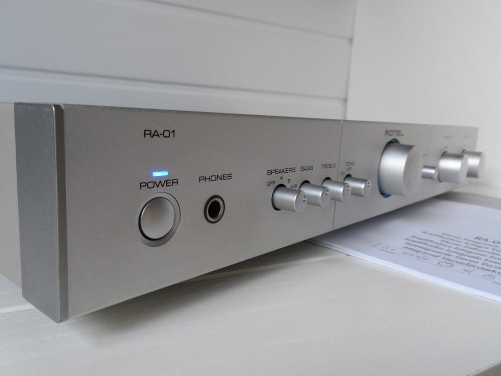 Rotel RA-01 Integrated Amplifier – YBA Audio
