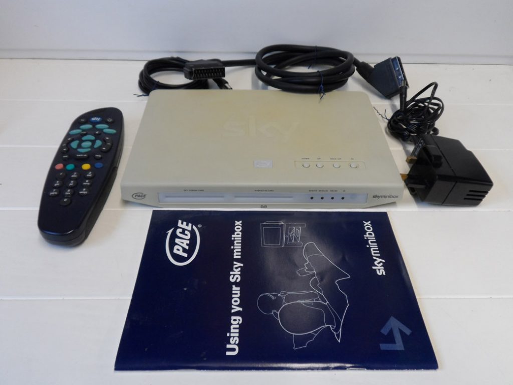 PACE SKY Digital Minibox Digibox BSKYB 1000 12v 240v – YBA Audio